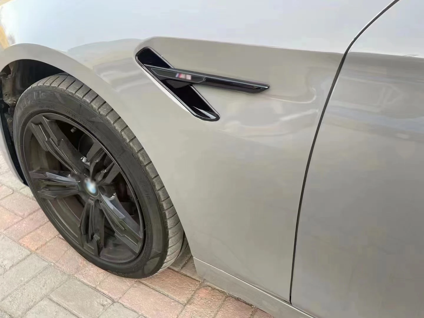 宝马5系11-13风格车身套件升级改造 - Buy 前后保险杠发动机罩挡泥板,汽车大灯尾灯,Oe 41007440427 ...