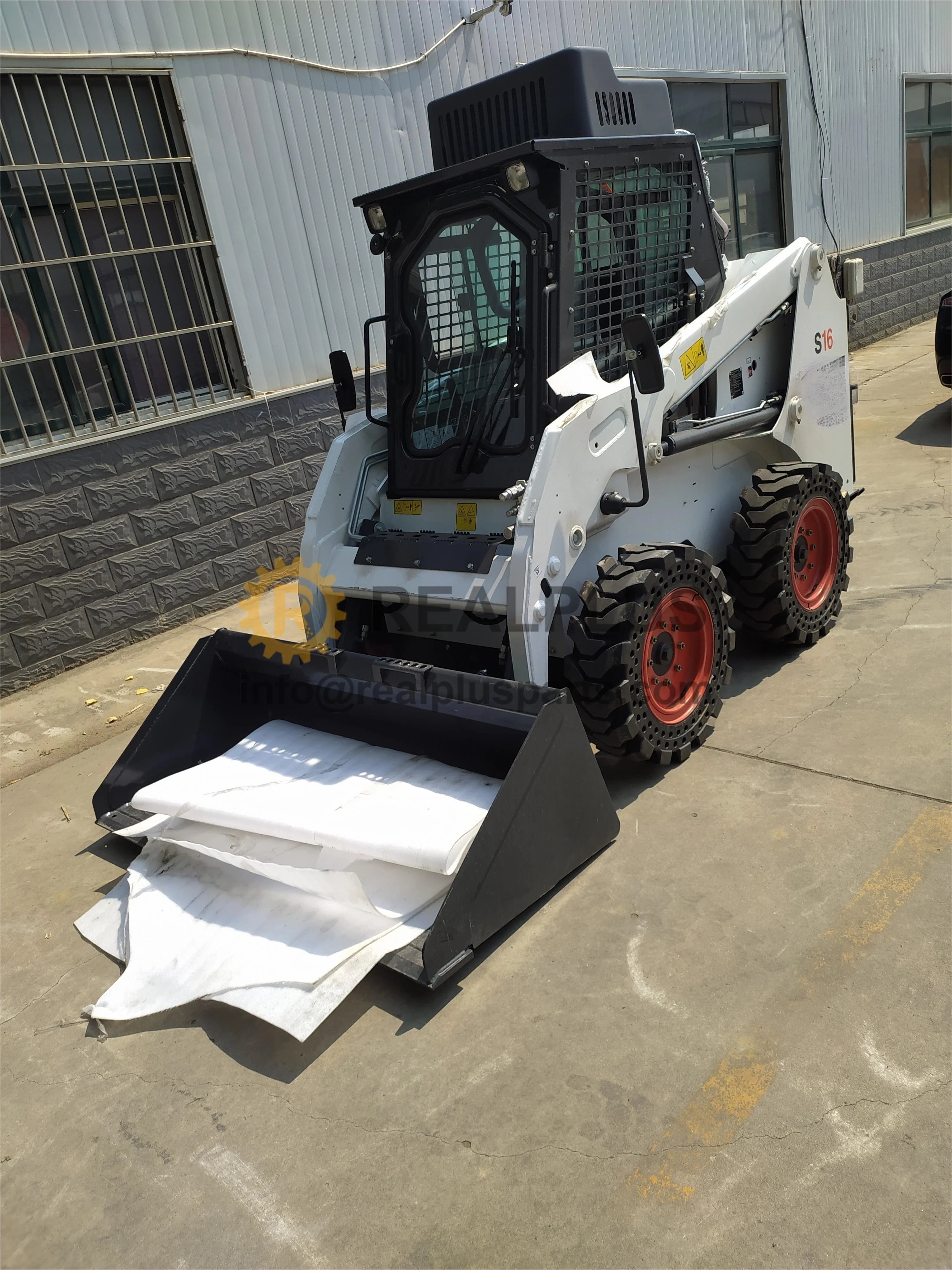 All Wheel Drive Power Rent Skid Steer Loader XT750 XT760