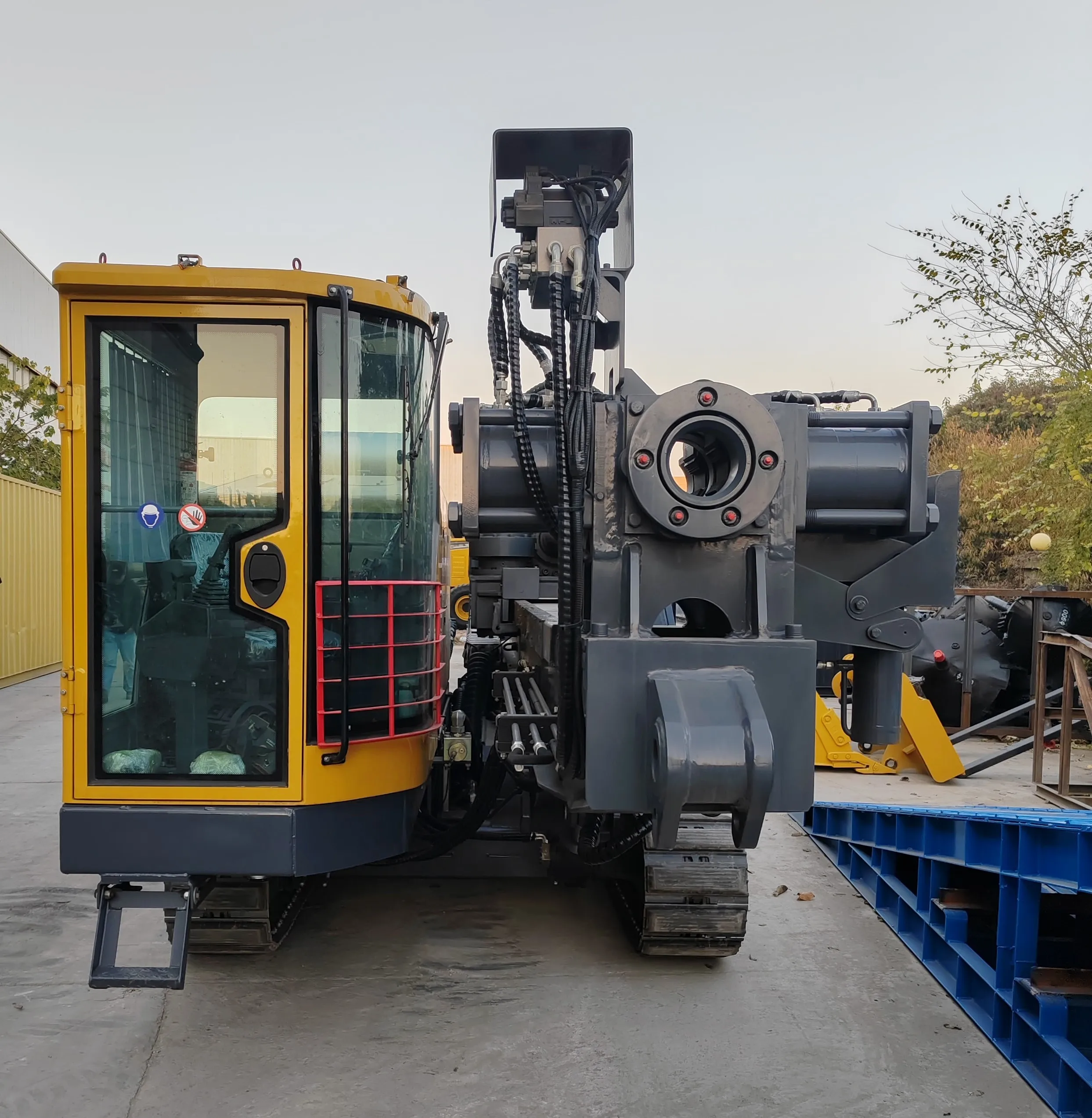 Engineering Drilling Rig With Auto Loading / Underground Pipe Laying ...