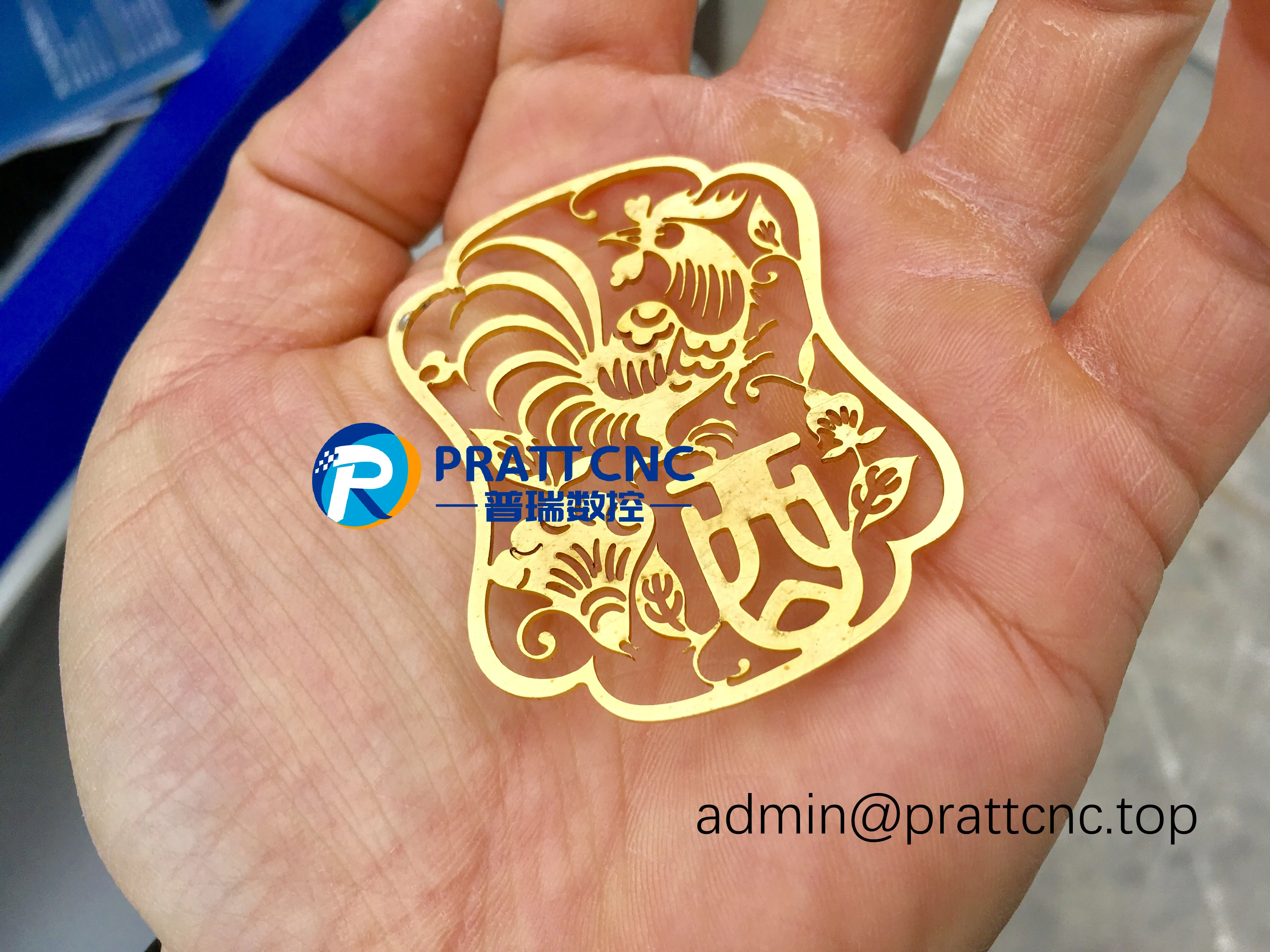 Laser Name Necklace Cutting Engraving Fiber Laser Marking Machine Gold laser-name-necklace-cutting-engraving-fiber-laser-marking-machine-gold