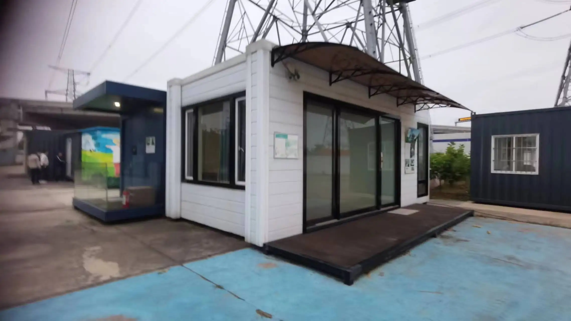 Luxury Custom Mobile Home with Tables, Chairs, Windows