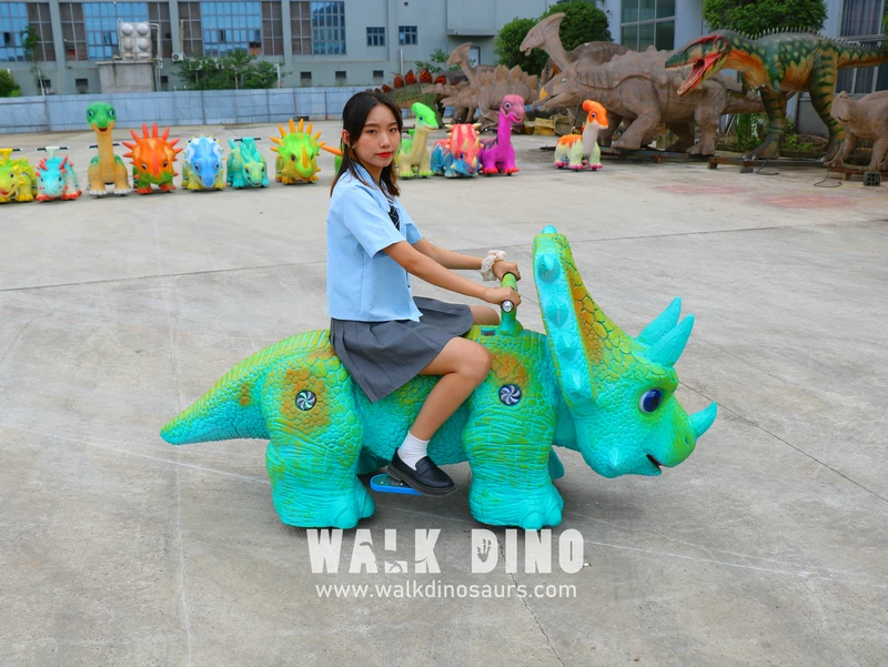 Riding Dinosaurs - Realistic Simulation for Kids' Fun