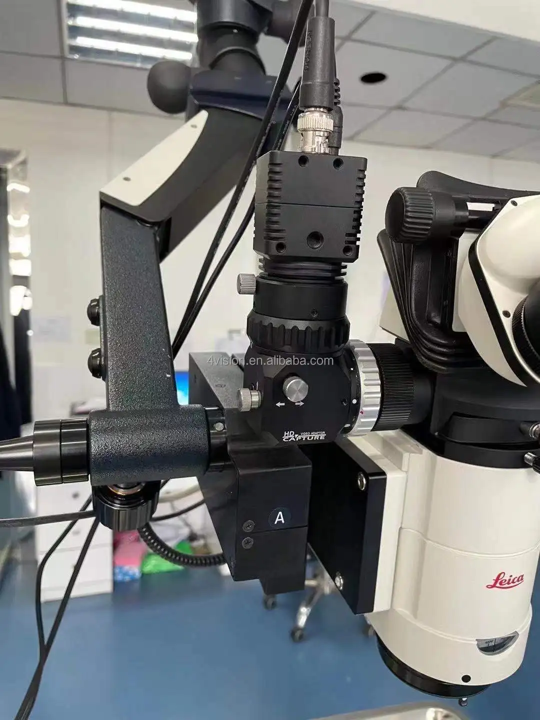 FHD Surgical Microscope Beam Splitter Camera Adapter