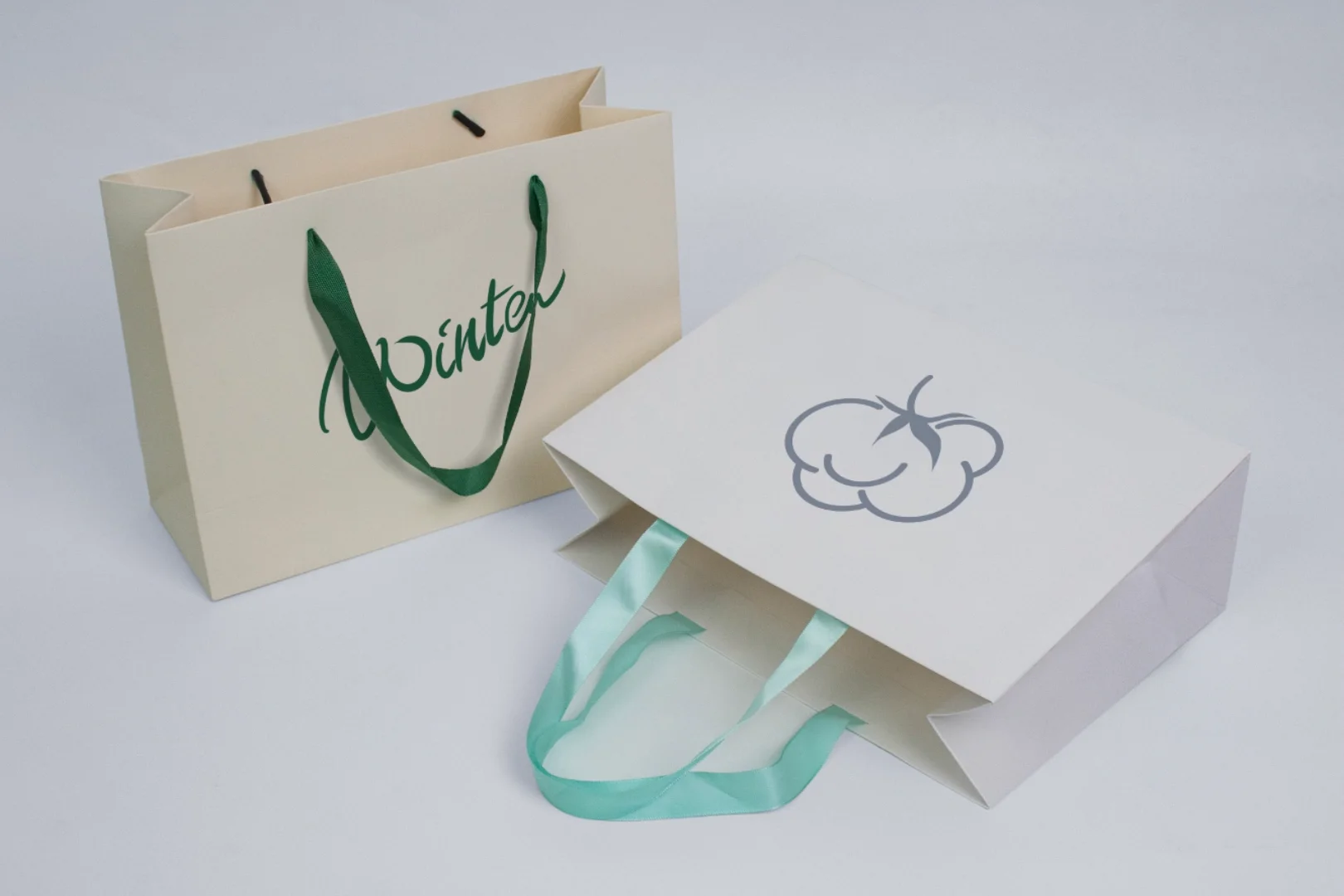 Custom Brand Logo Luxury Black Paper Clothing Packaging Gift Shopping ...