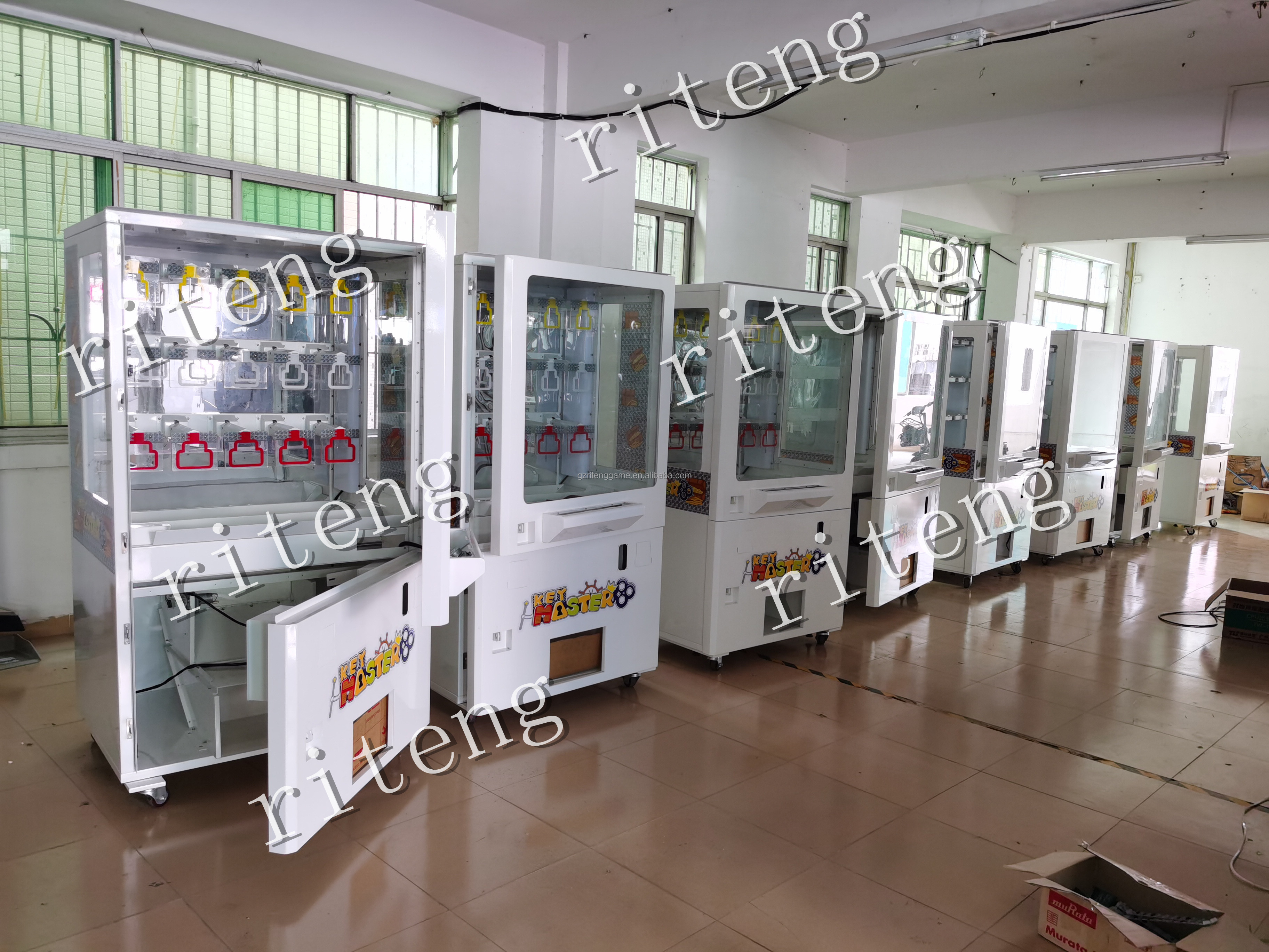 Key Master Arcade Game Machine with Gifts & Prizes - OEM