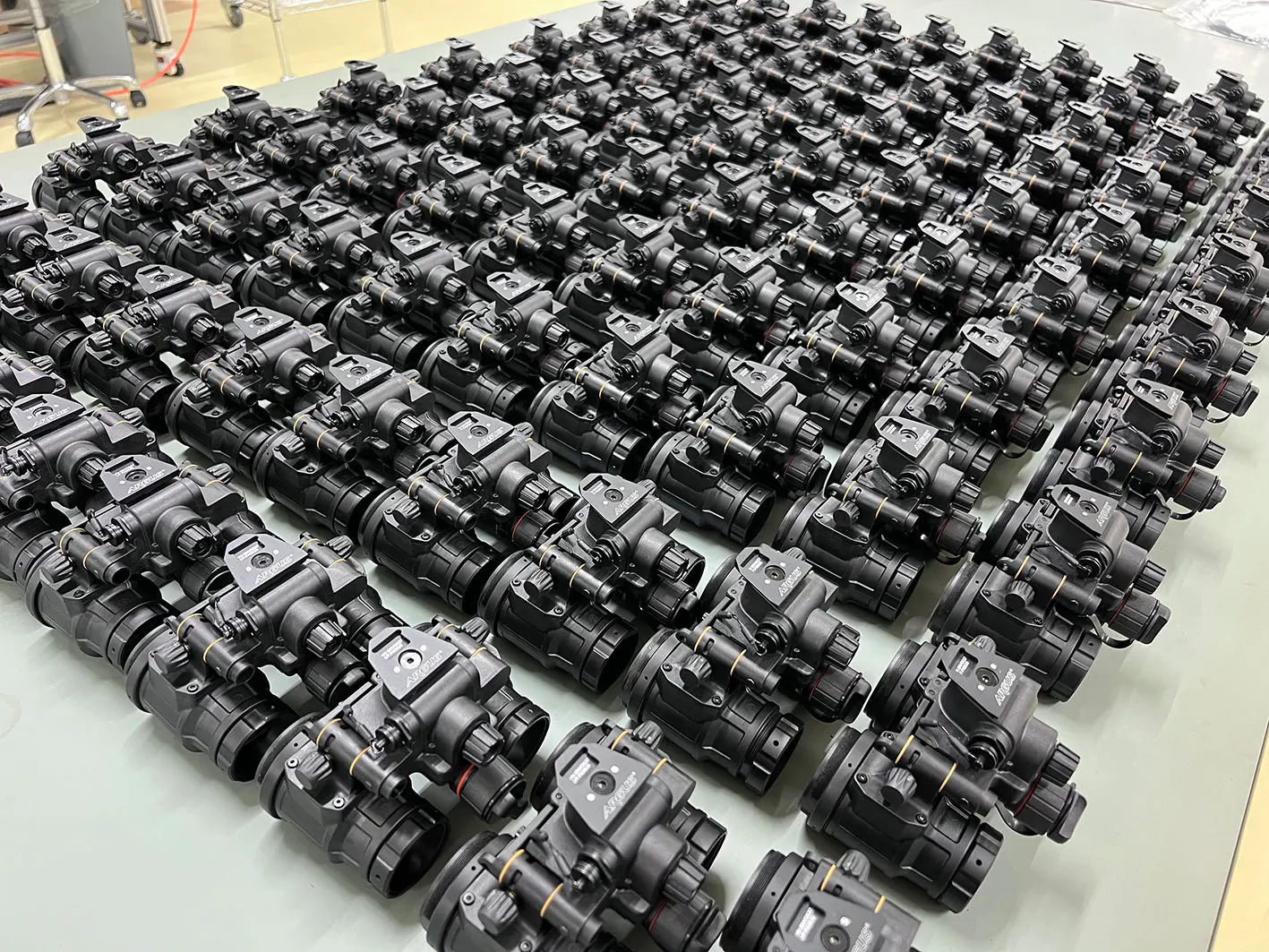 GPNVG18 PVS14 Mil Spec Night Vision Binocular BNVD1431 MK2