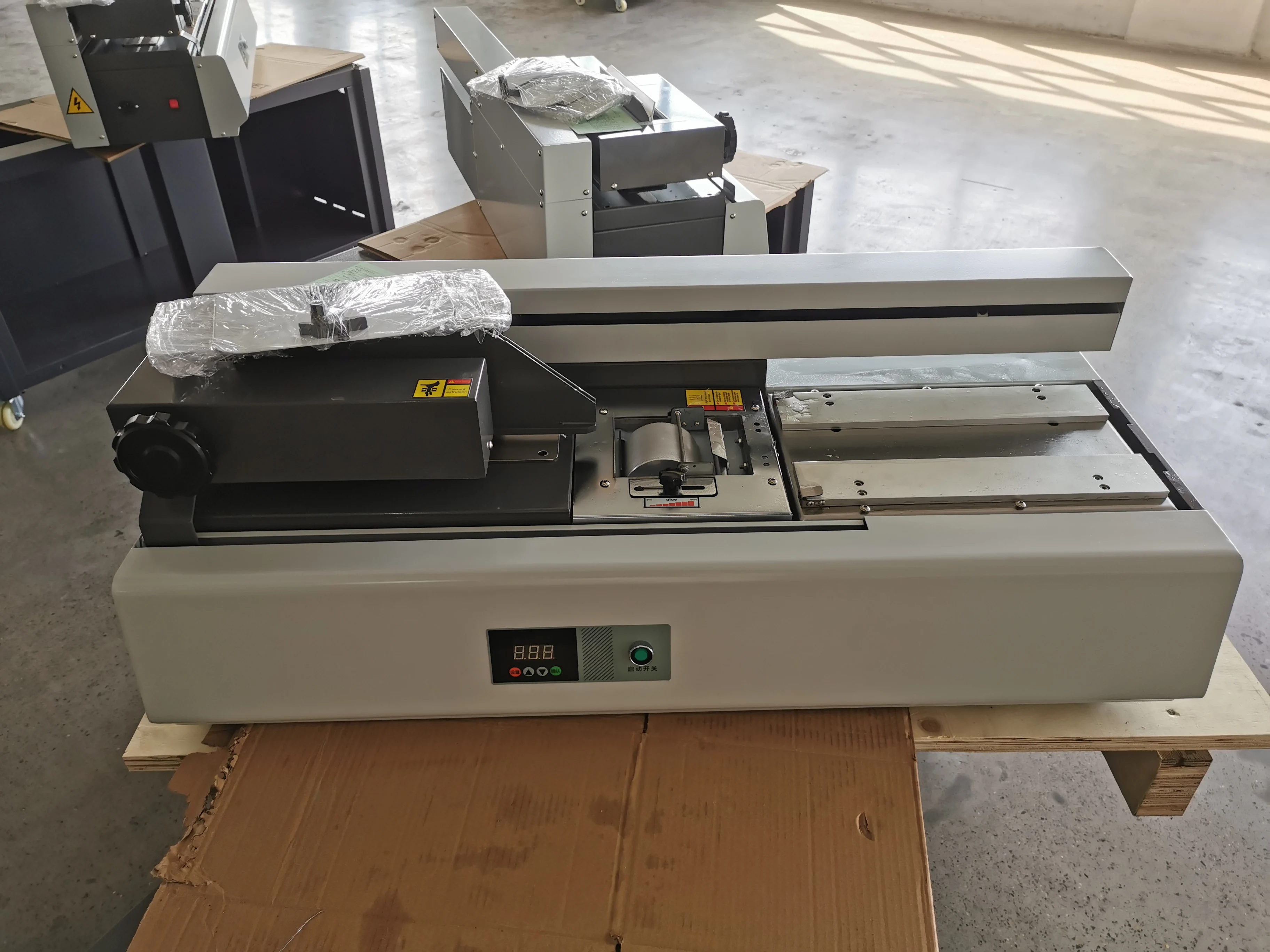 FRONT Desktop Glue Binder A4 Booklet Softcover Semi-automatic Glue ...