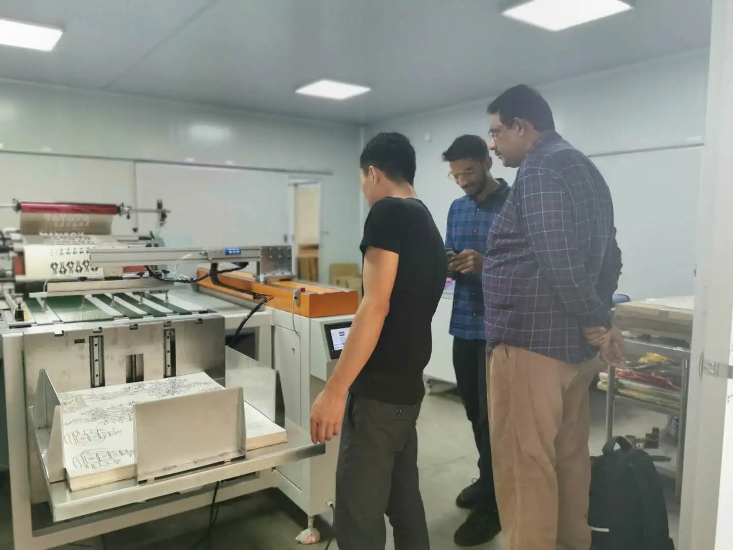 Adhesive Screen Printing Coating - Enhance Your Prints