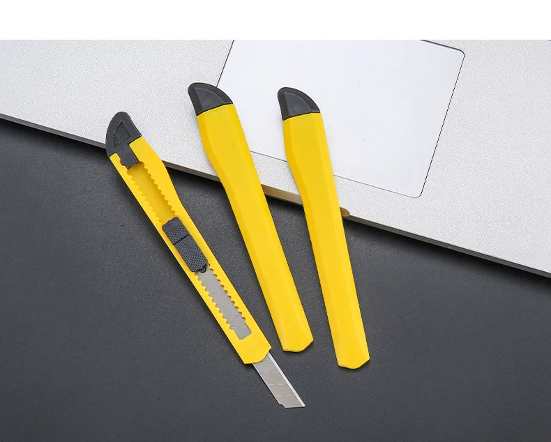 9mm Plastic Knife Handle - Premium Utility Knife
