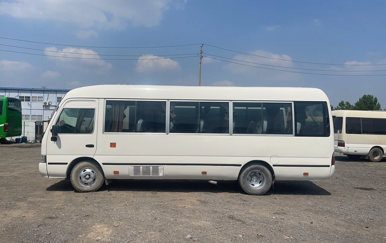 Luxury Toyota Coaster Bus 30 Places Used Coaster Buses 30 Seater Bus ...