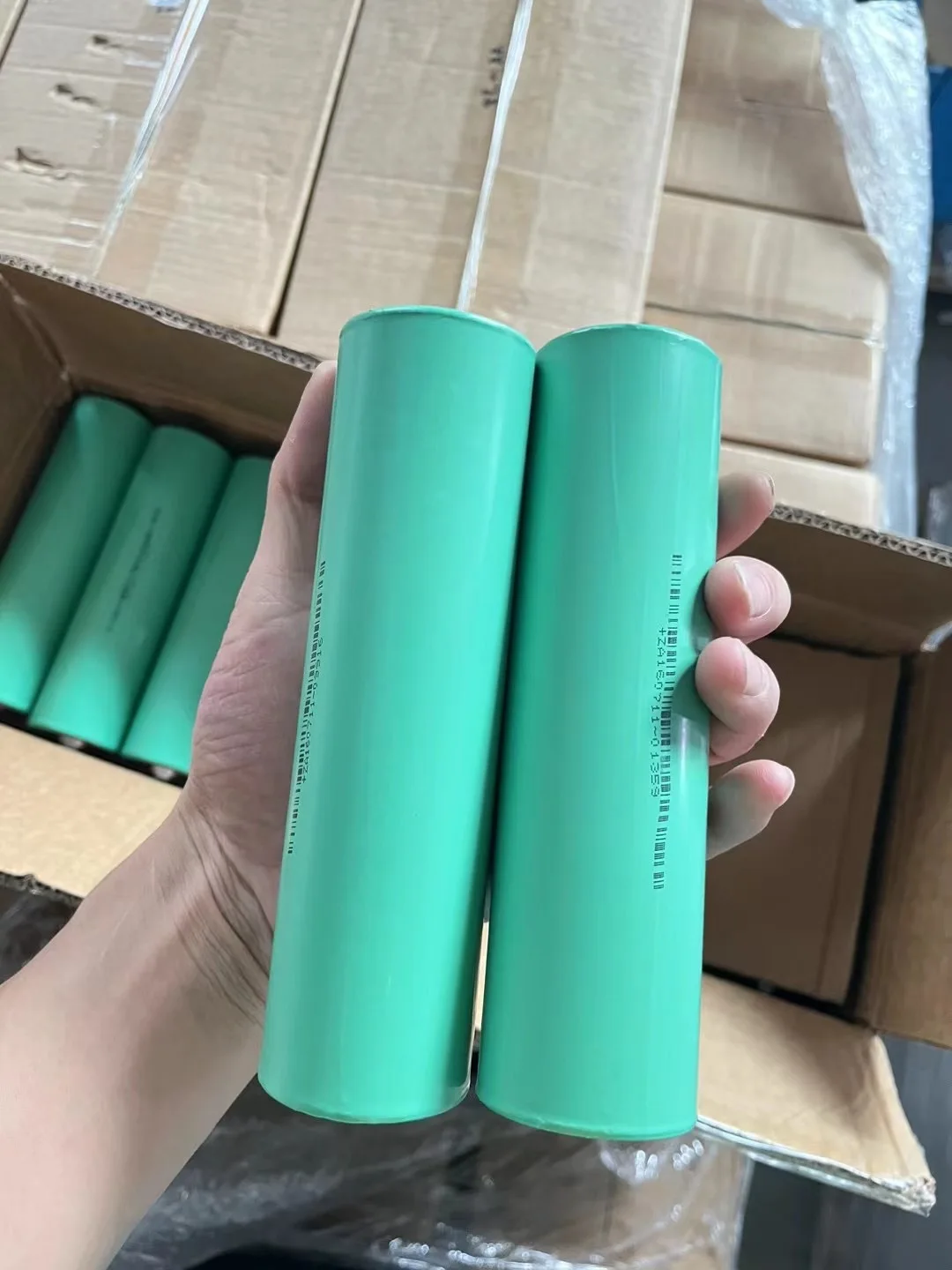 High Discharge 46160 Lifepo4 Battery - 3.2V 22ah Capacity