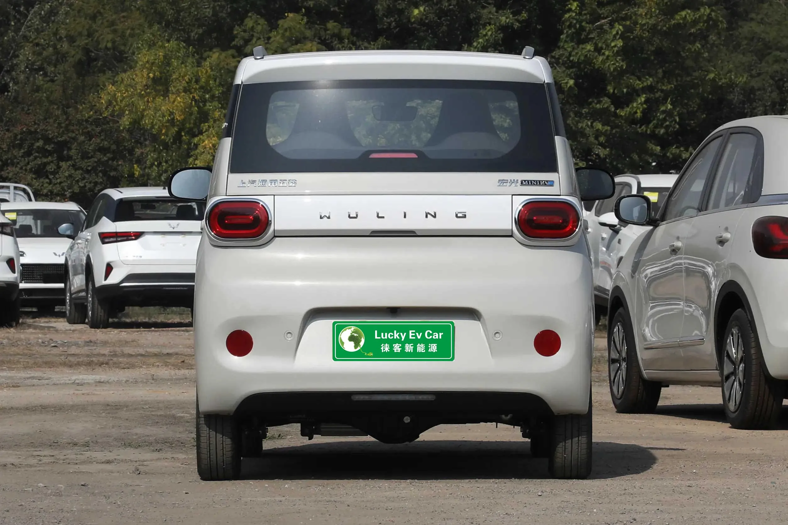 2024 Wuling MINIEV Macaron 215km - Electric SUV Option