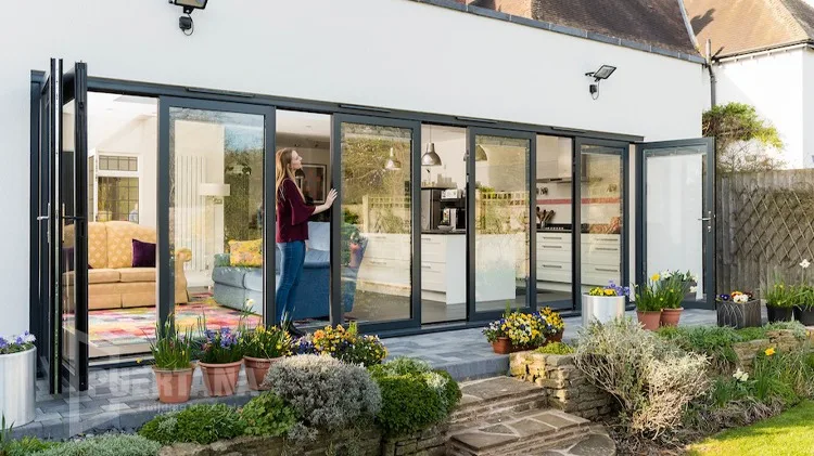 Slide And Swing Wave Folding Stacking Pivot Panoramic Glass Door System ...