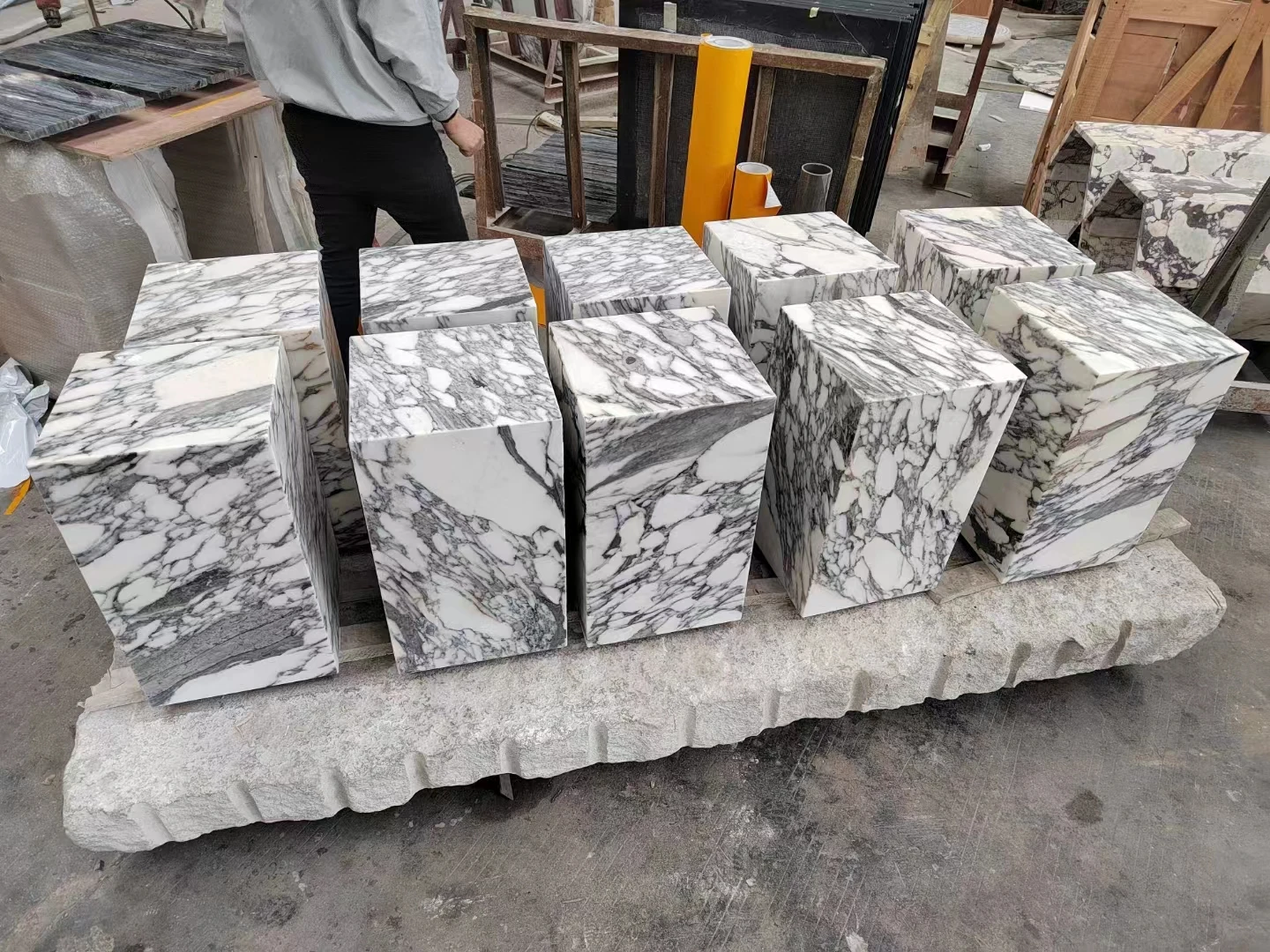 Cheap Price White Tall Console Table Plinth Flower Stand Arabescato ...