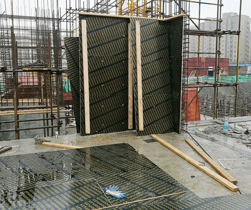 Black&brown 9 /12 / 15 / 18 / 21mm Wbp Glue Waterproof Phenolic Board Construction Film Faced ...