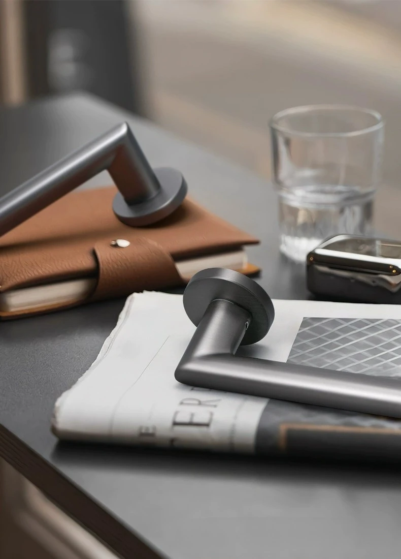 Luxury Nordic Modern Door Locks - Secure & Stylish