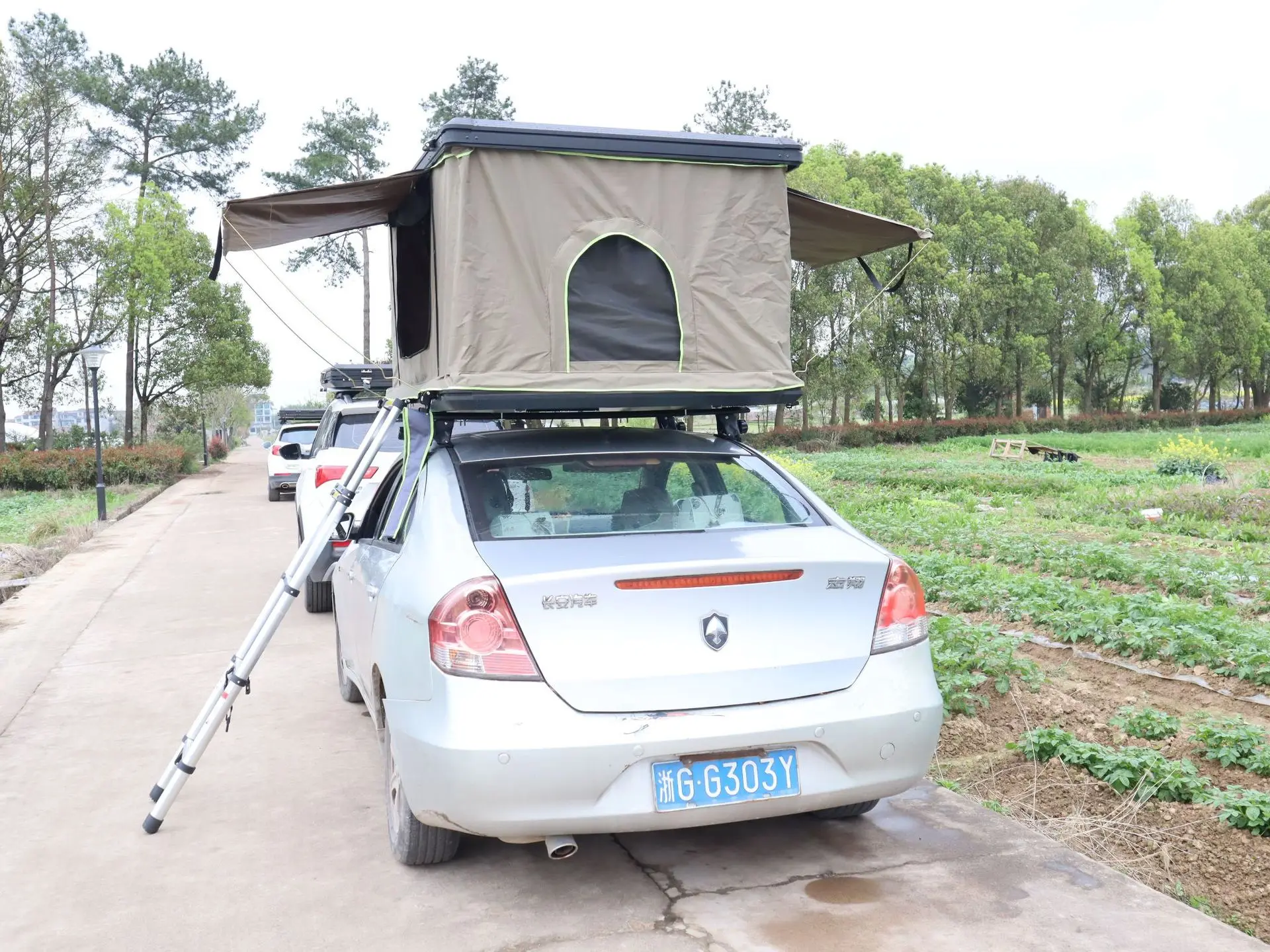 Car Tent Roof Top Custom Double Self-Driving Tour Suv Car Travel Roof ...