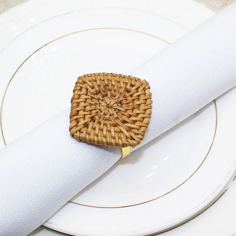 Tabletex Handmade Rattan Napkin Ring Retro Straw Plaiting Napkin Holder ...