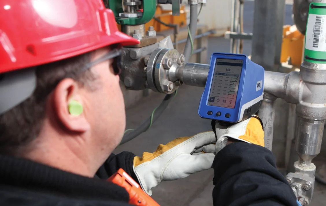 OLYMPUS VANTA Element - High-Performance Handheld XRF Analyzer