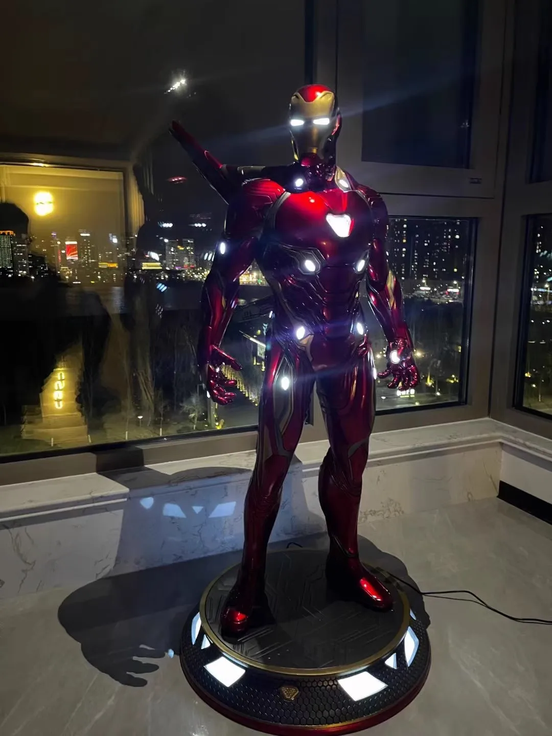 Outdoor Home Decoration Life Size Resin Marvel Hero Sculpture ...