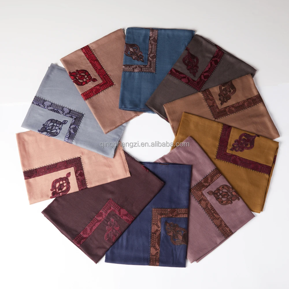 Embroidered Men's Scarf - Perfect Ramadan Gift from Dubai