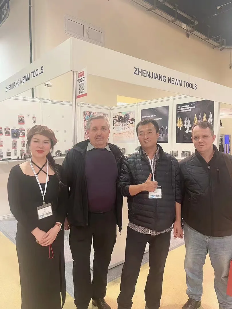 Manual Rock Plate Tile Cutting Machine - 3.8 Meters