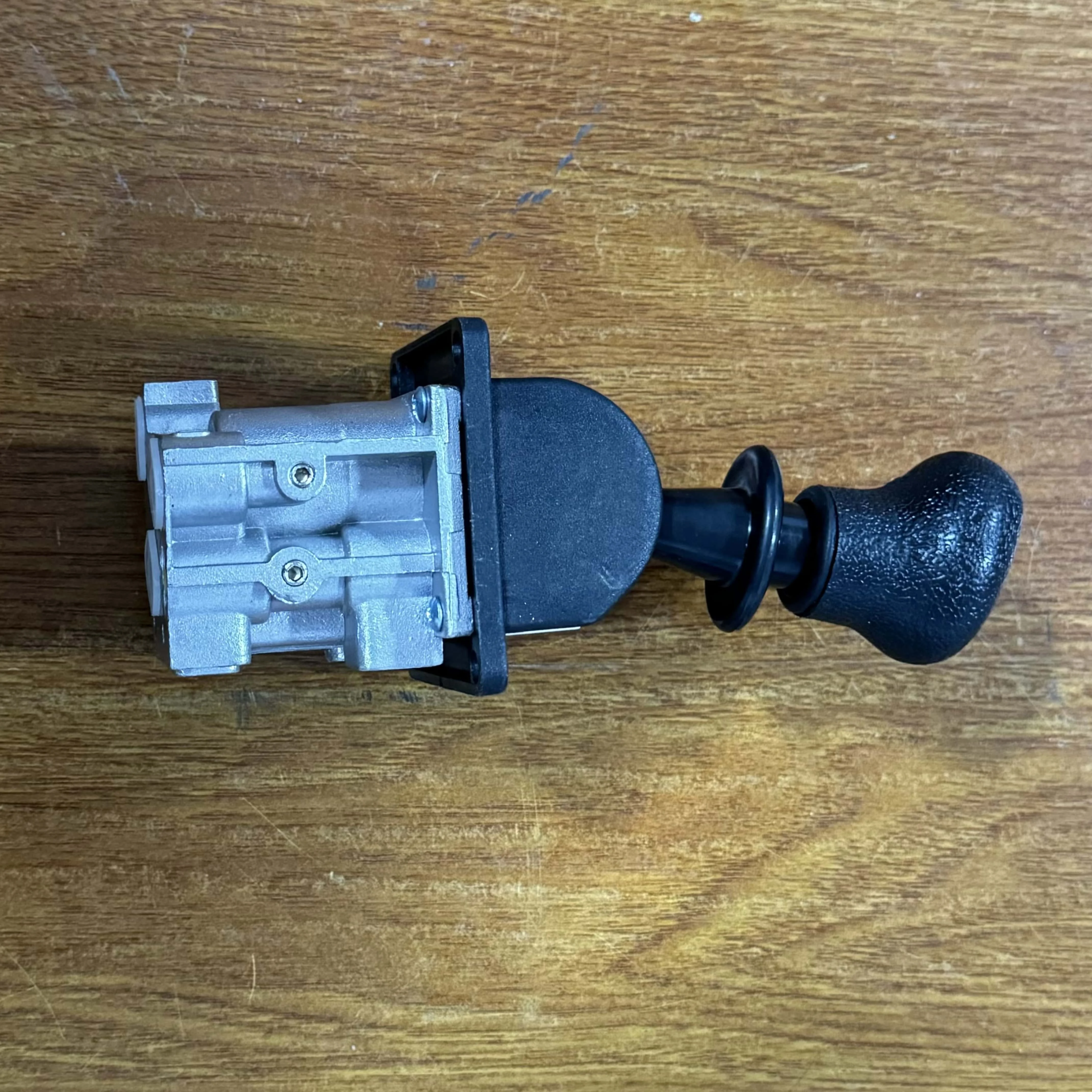 High Quality 14750667H Hydraulically Controlled Pneumatic Valve Lift ...