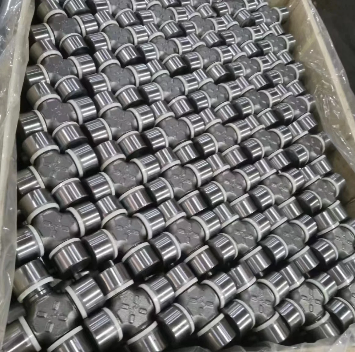 Shacman SINOTRUK HOWO TRUCK GEARBOX PARTS BEARING 16JSS300T-1707109