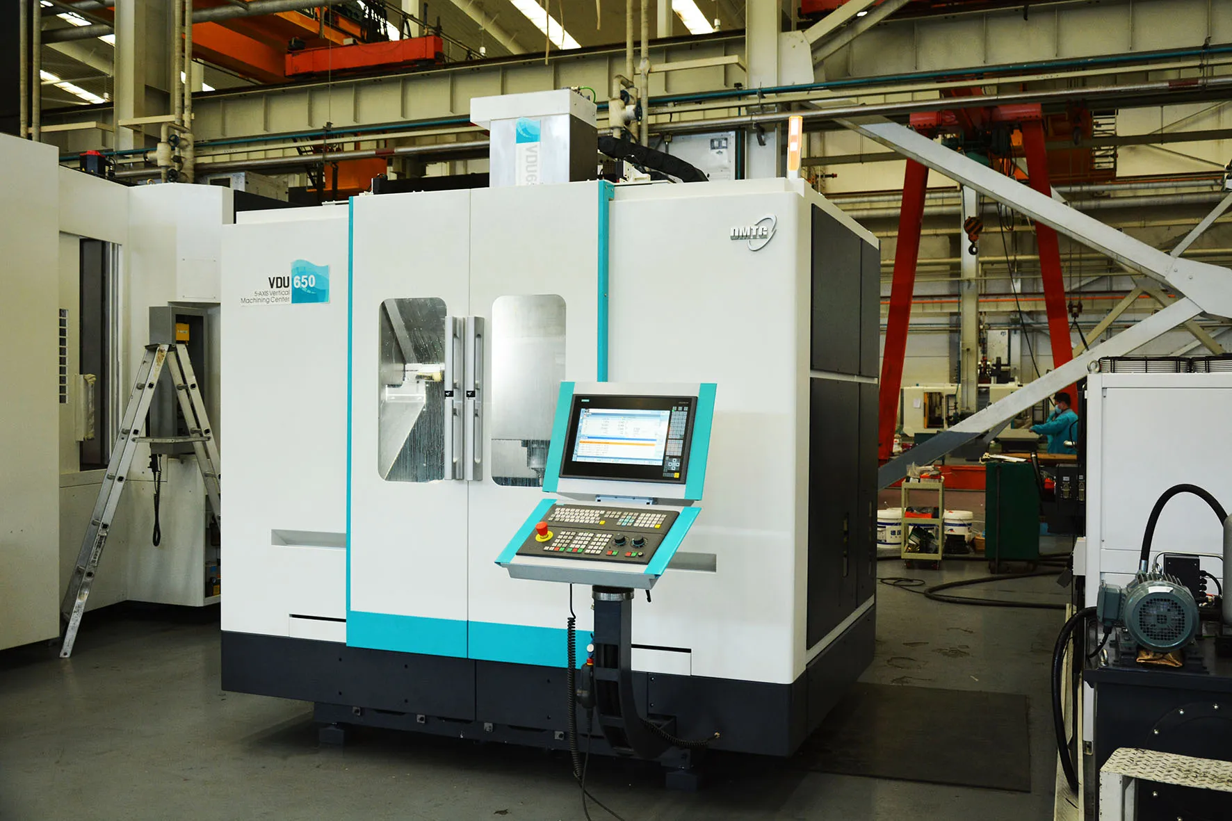 VDU650 DMTG 5 Axis VMC CNC Vertical Machining Center CNC Milling ...