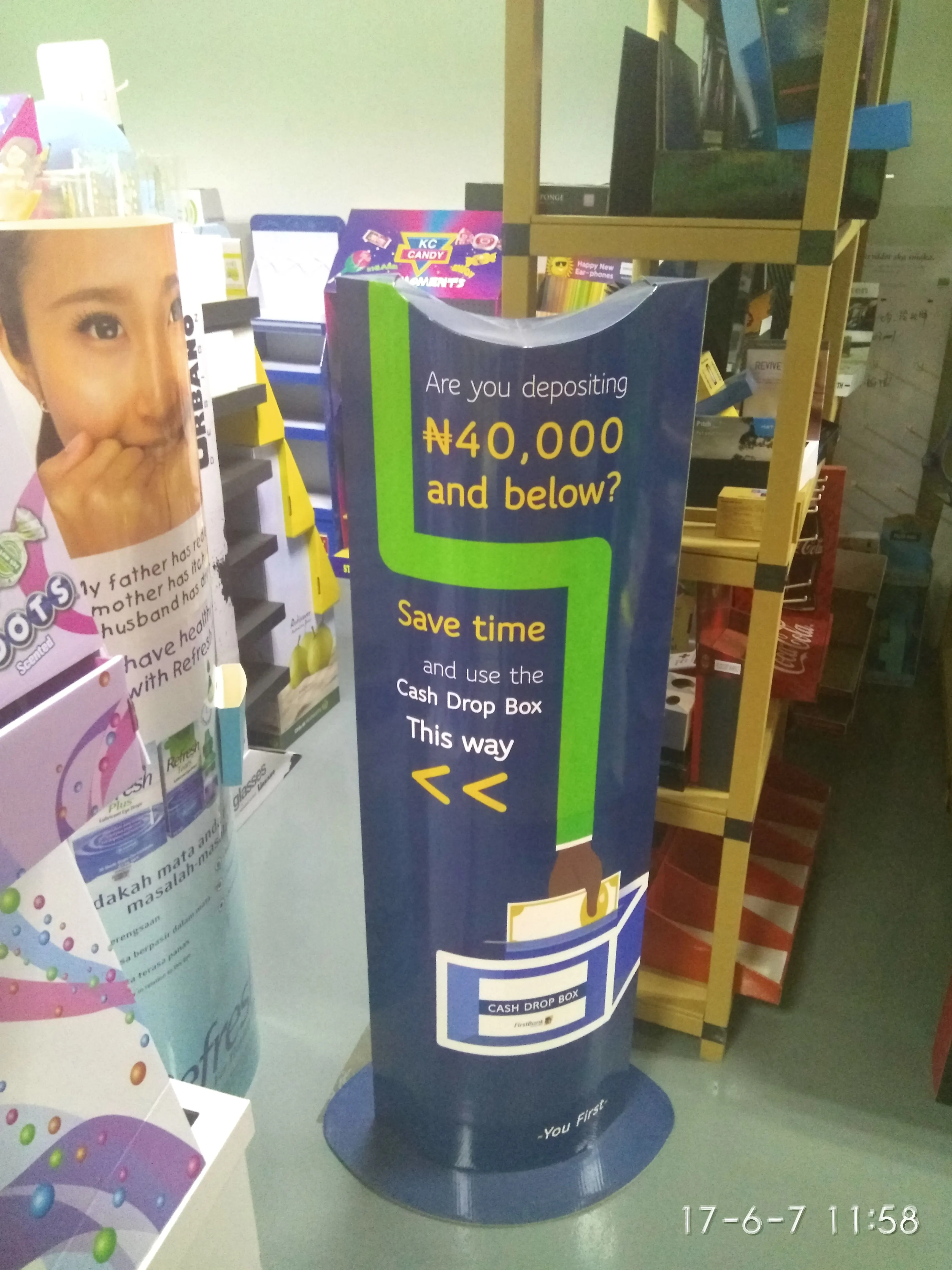 Customized Lama Display - Eye-Catching Branding Solution