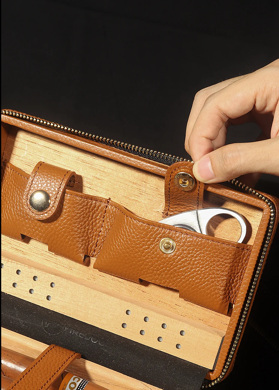 Custom Humidor Cigar Box Genuine Leather Portable Carring Spanish Cedar ...