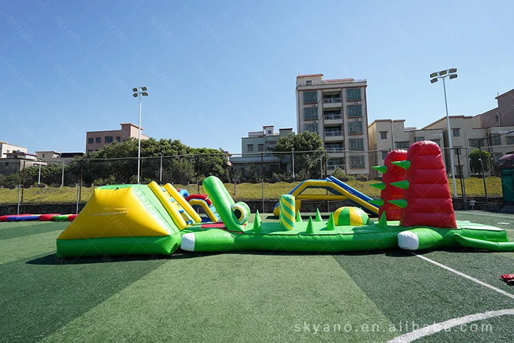 Inflatable Floating Water Obstacle Course Bouncy Water Inflatable Park ...