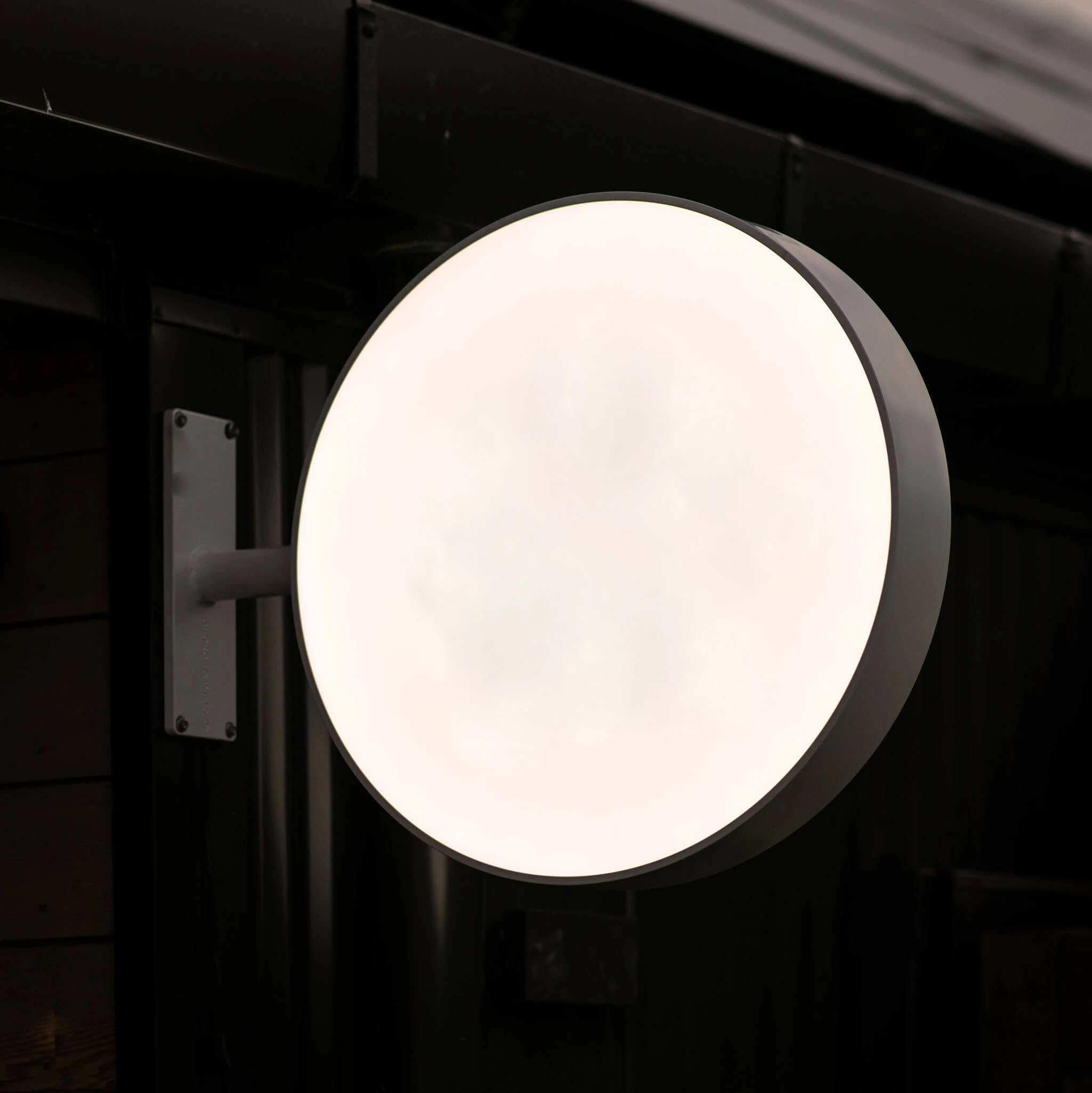 Blank Outdoor Led Lightbox or Round Illuminated Rotating Led Lighting ...