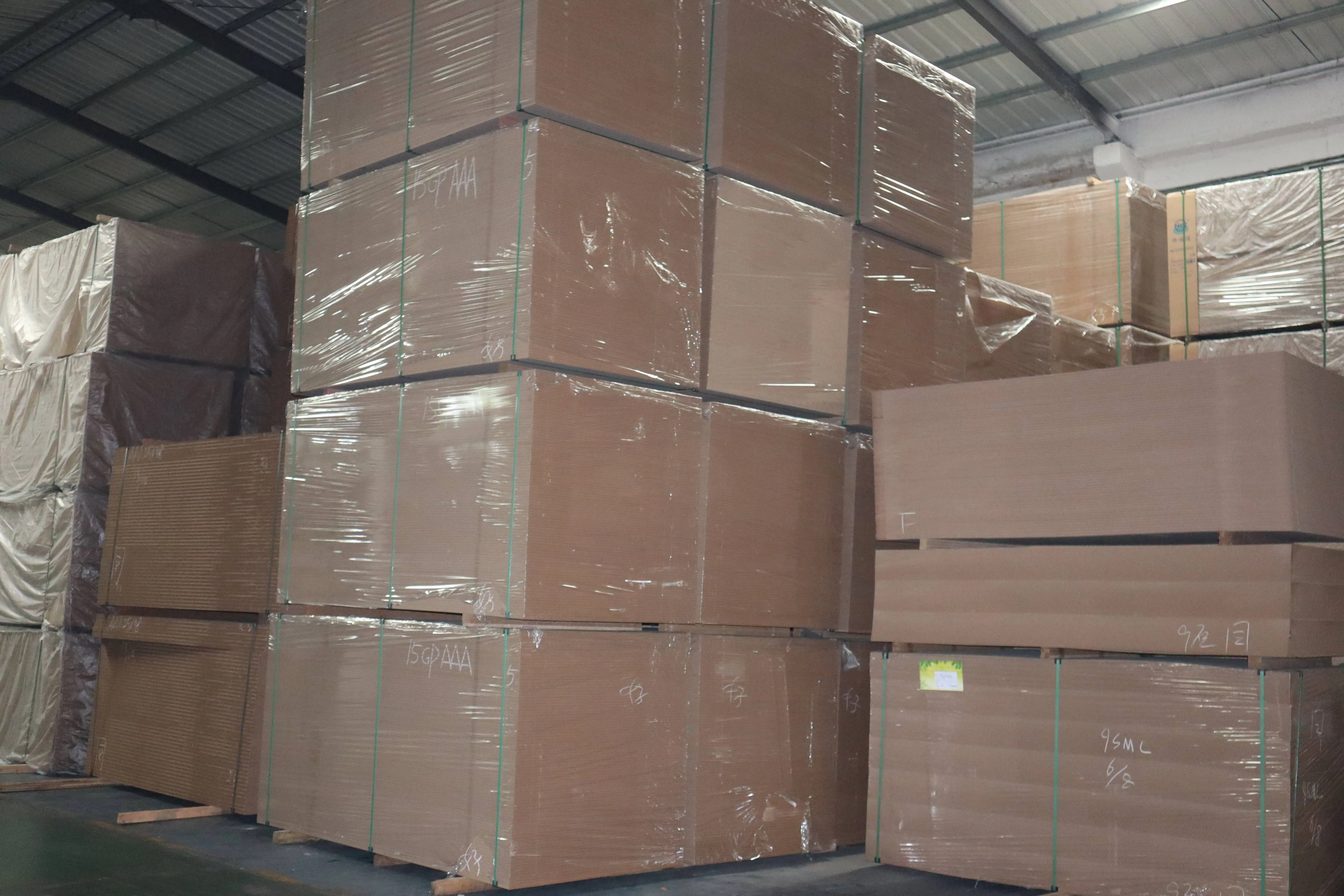 18mm Melamine Faced Medium Density Mdf Board Fiberboard For Kitchen ...