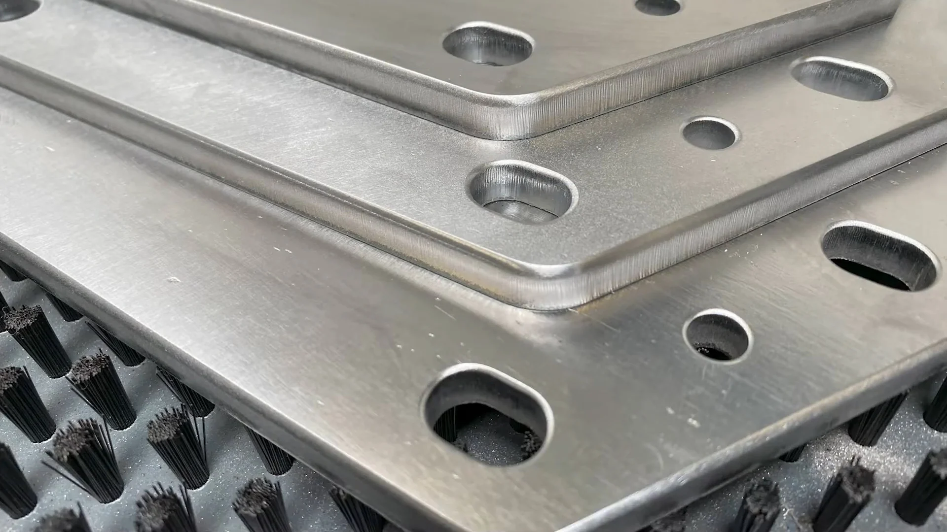 Sheet Metal Edge Finishing Machine - Deburring & Polishing