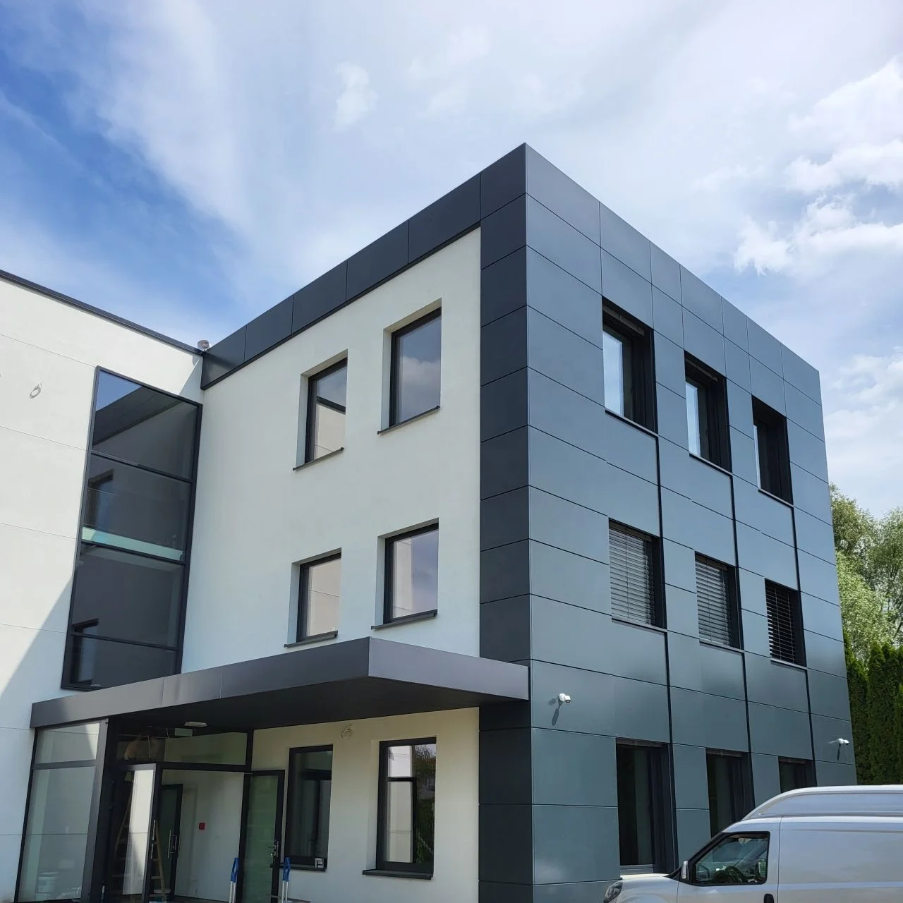 Aluminium Composite Panels - Durable and Versatile Solutions