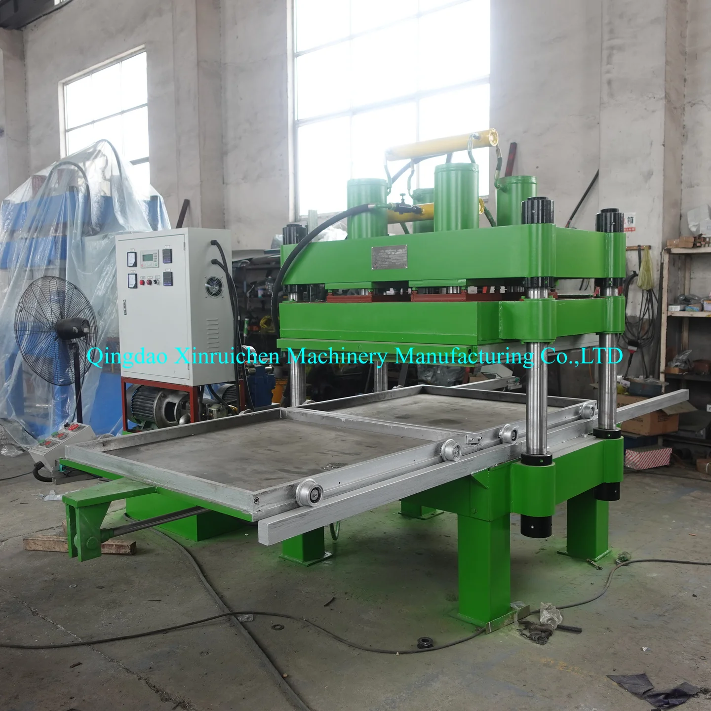 120t EPDM Granule Rubber Floor Tile Machine - Easy to Operate