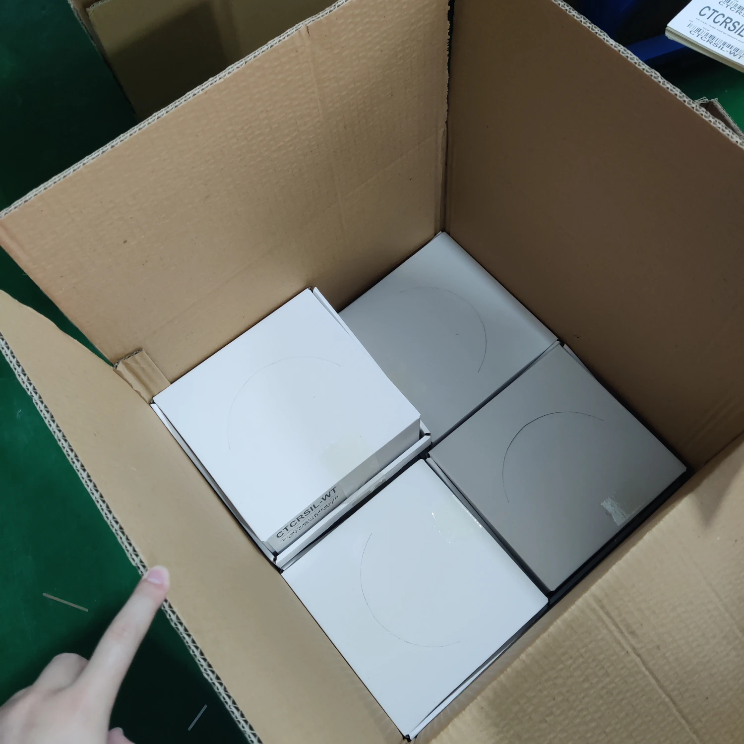 Custom Printed Child Resistant Logo Luxury Pre Roll Craft Packing Paper ...