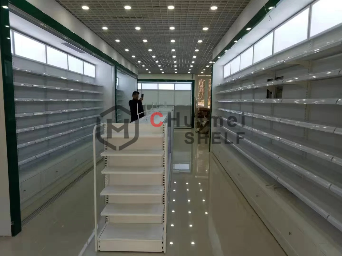 Optimize Pharmacy Shop Interior Design with Chuimei Shelves