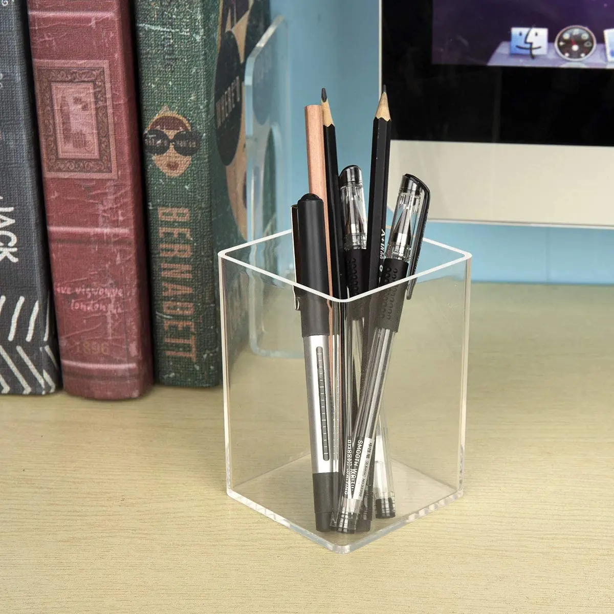 Acrylic Display Case - Modern Eco-Friendly Storage Solution