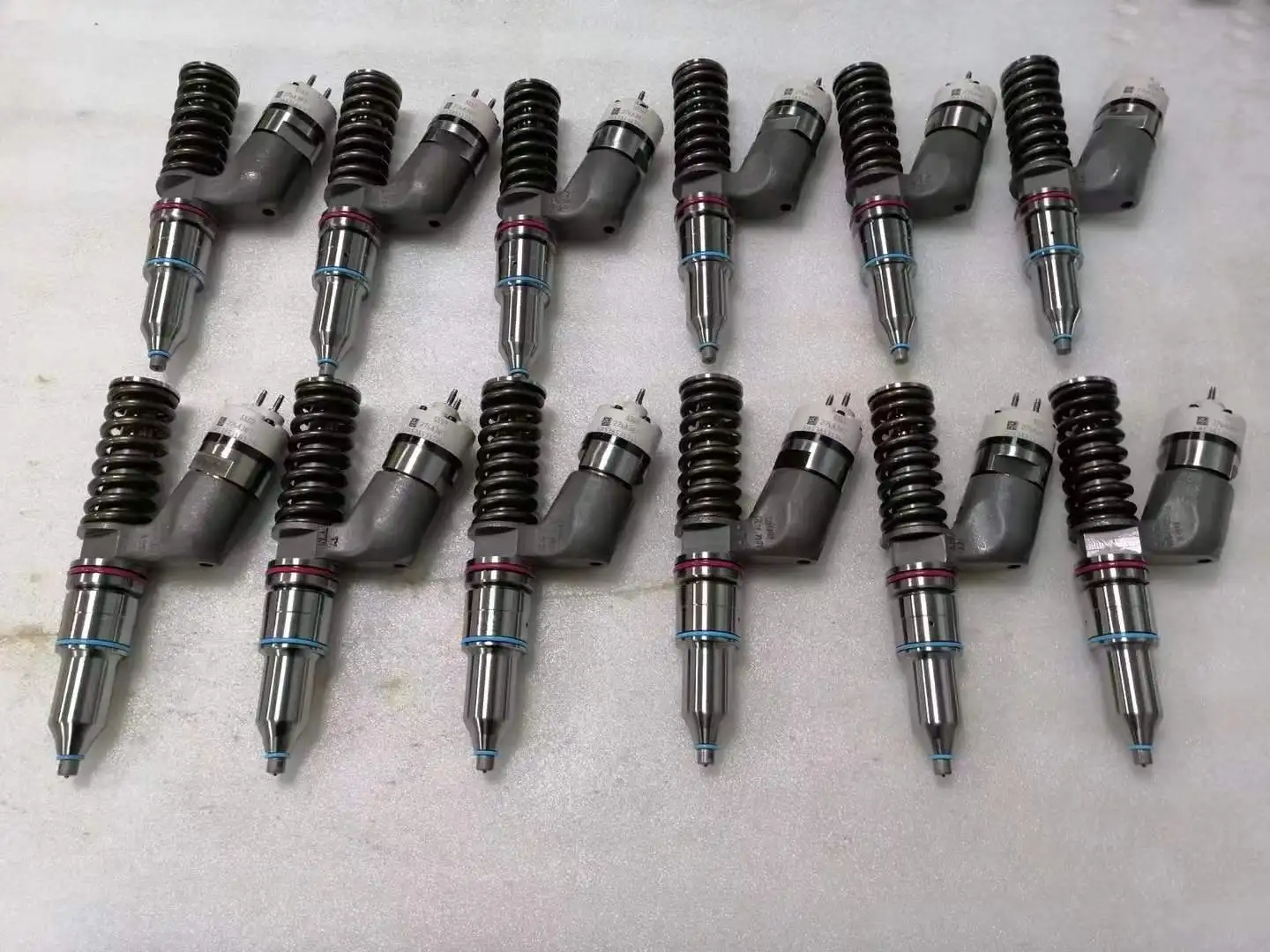 Fuel Common Rail 438-3416 4383416 For Caterpillar E320d 320d C6.4 ...