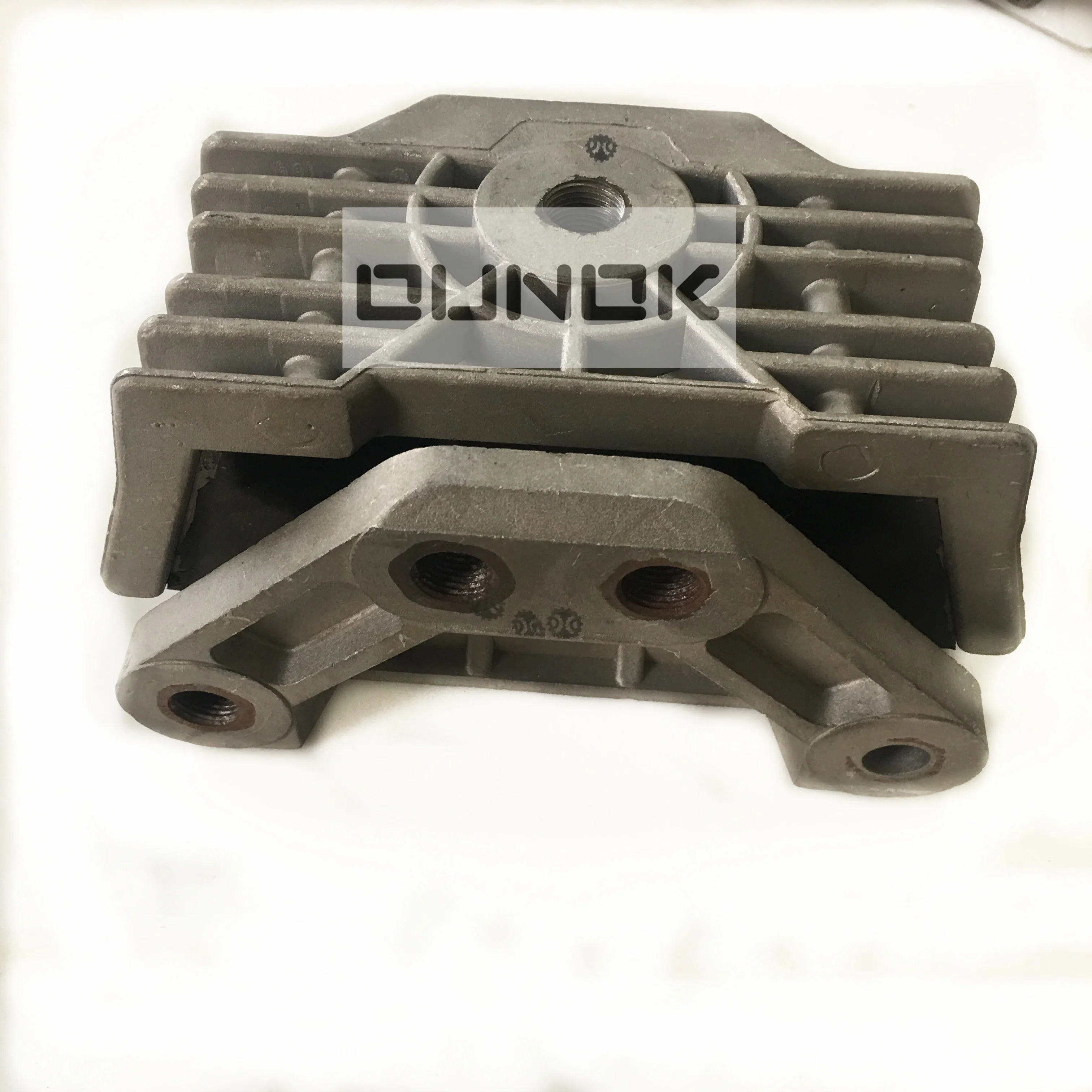 9702400418 Aluminium Engine Mounting for Truck Auto Spare Part