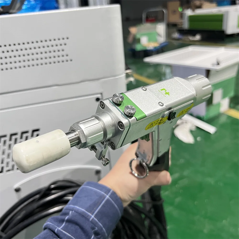 UTOOLS Low Power Highly Integrated Air-cooled Handheld Laser Welding ...