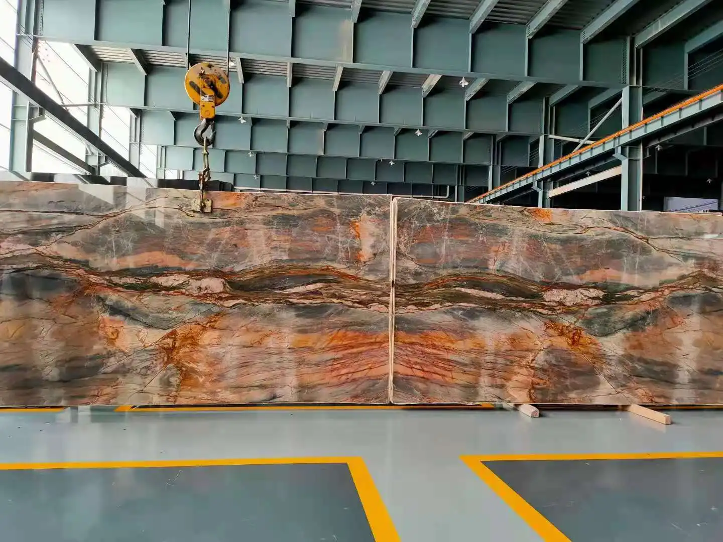 Jacaranda Phoenix Quartzite Slab Red Exotic Brazil Jacaranda Phoenix ...