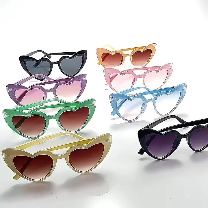 Love Heart Sunglasses Women Cat Eye Vintage Christmas T Black Pink
