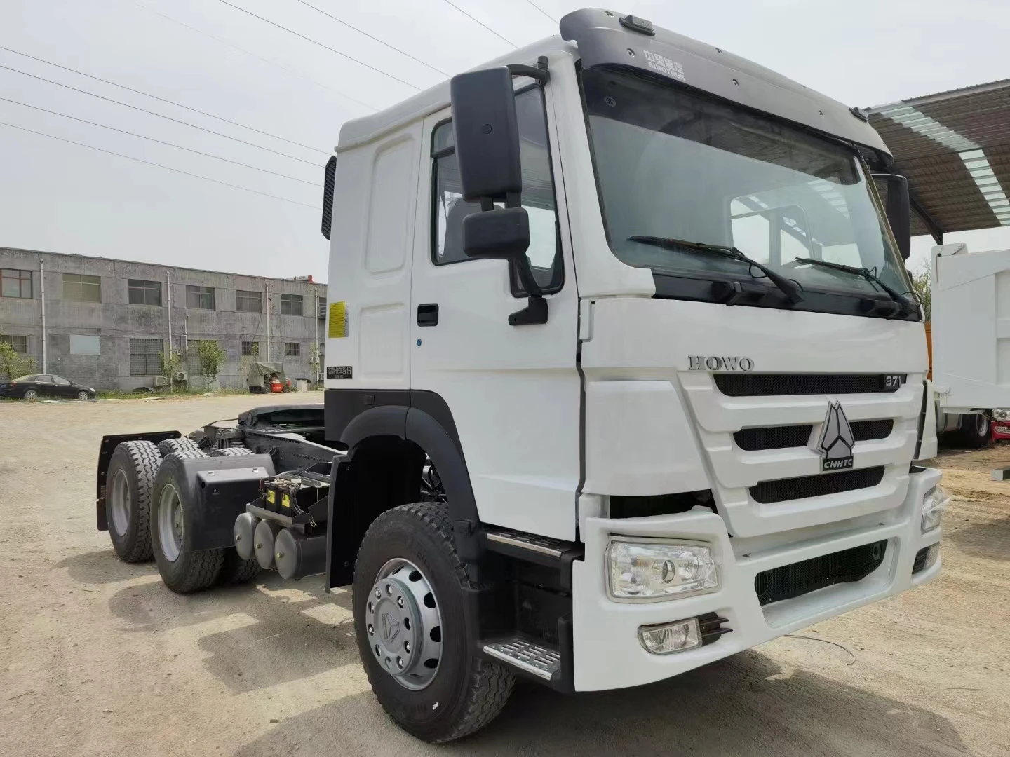SINOTRUK HOWO 371/375/420HP 6x4 Prime Mover 10 Wheels Tractor Truck ...