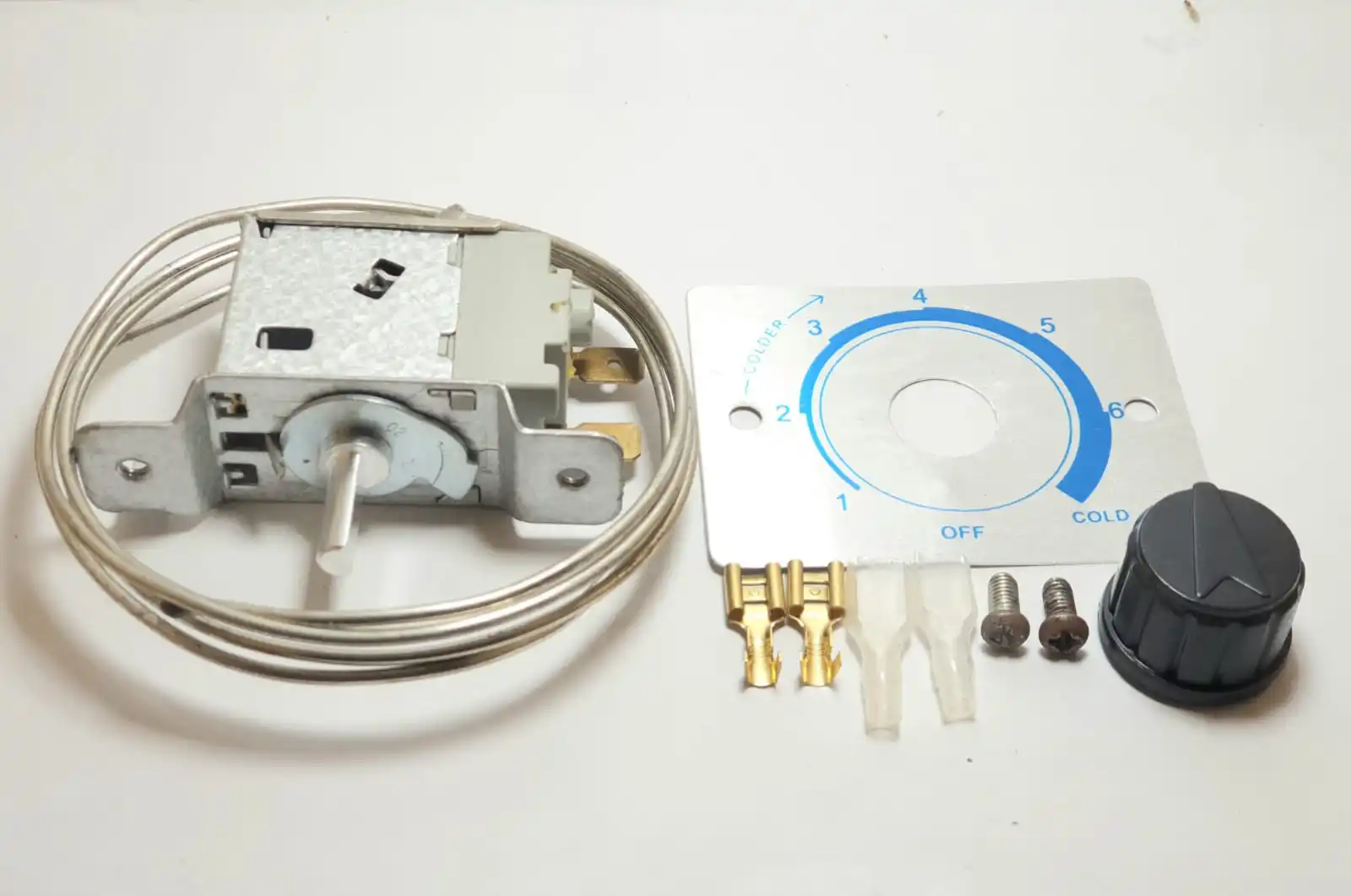 Aruki ATB-R132/ATB-R133 Thermostat for Freezer & Refrigerator