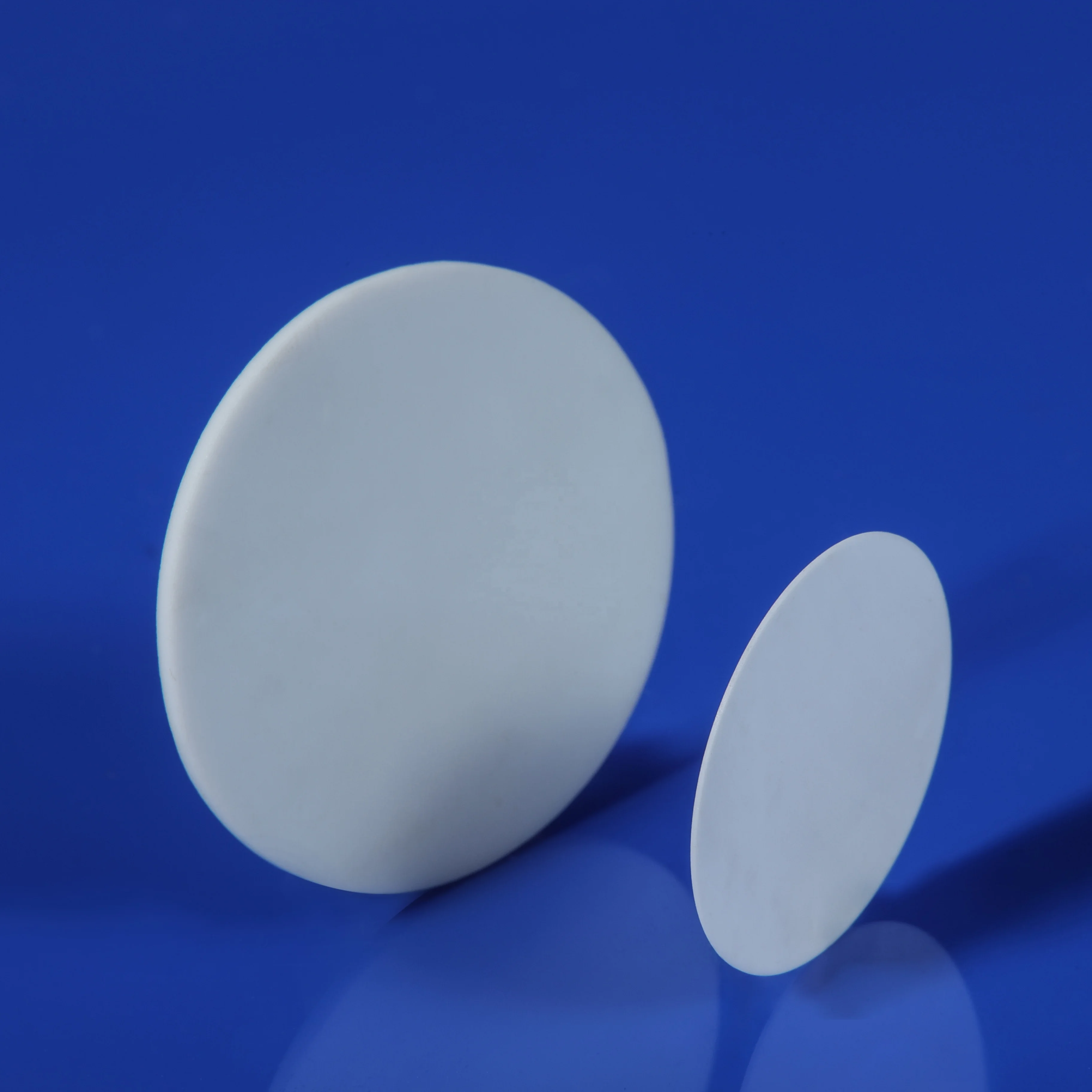 Toughness Hardness High Thermal Conductivity Alumina Ceramic Disk