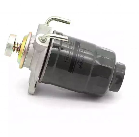 Truck Engine Parts Fuel Filter 23303-87309 31973-44001 P550390 K1019407 ...