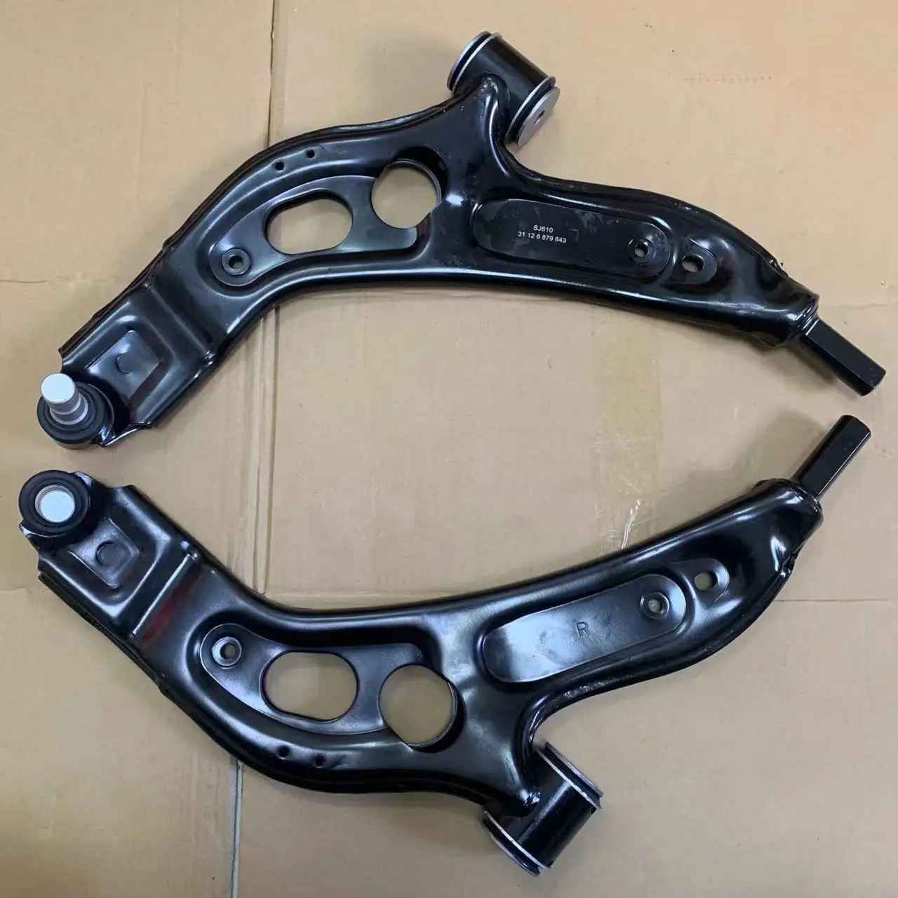 31126879843 31126879844 Front Control Arm Kit For Bmw Mini X1 F39 F45 ...